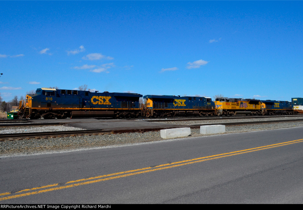 CSX 816